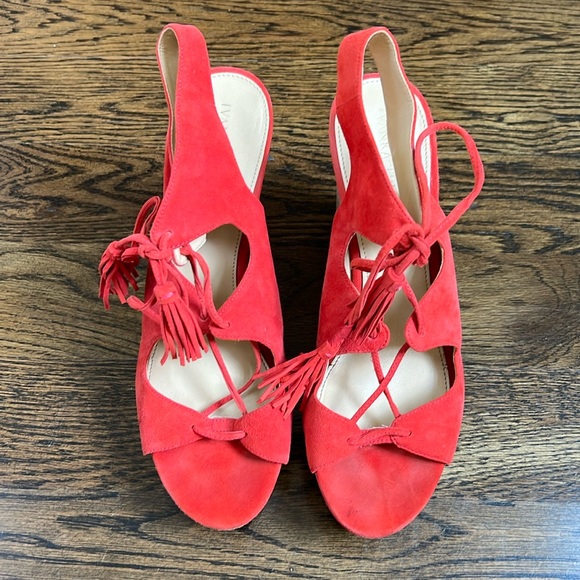 Ivanka Trump | Shoes | Ivanka Trump Platform Sandals Size 9 | Poshmark